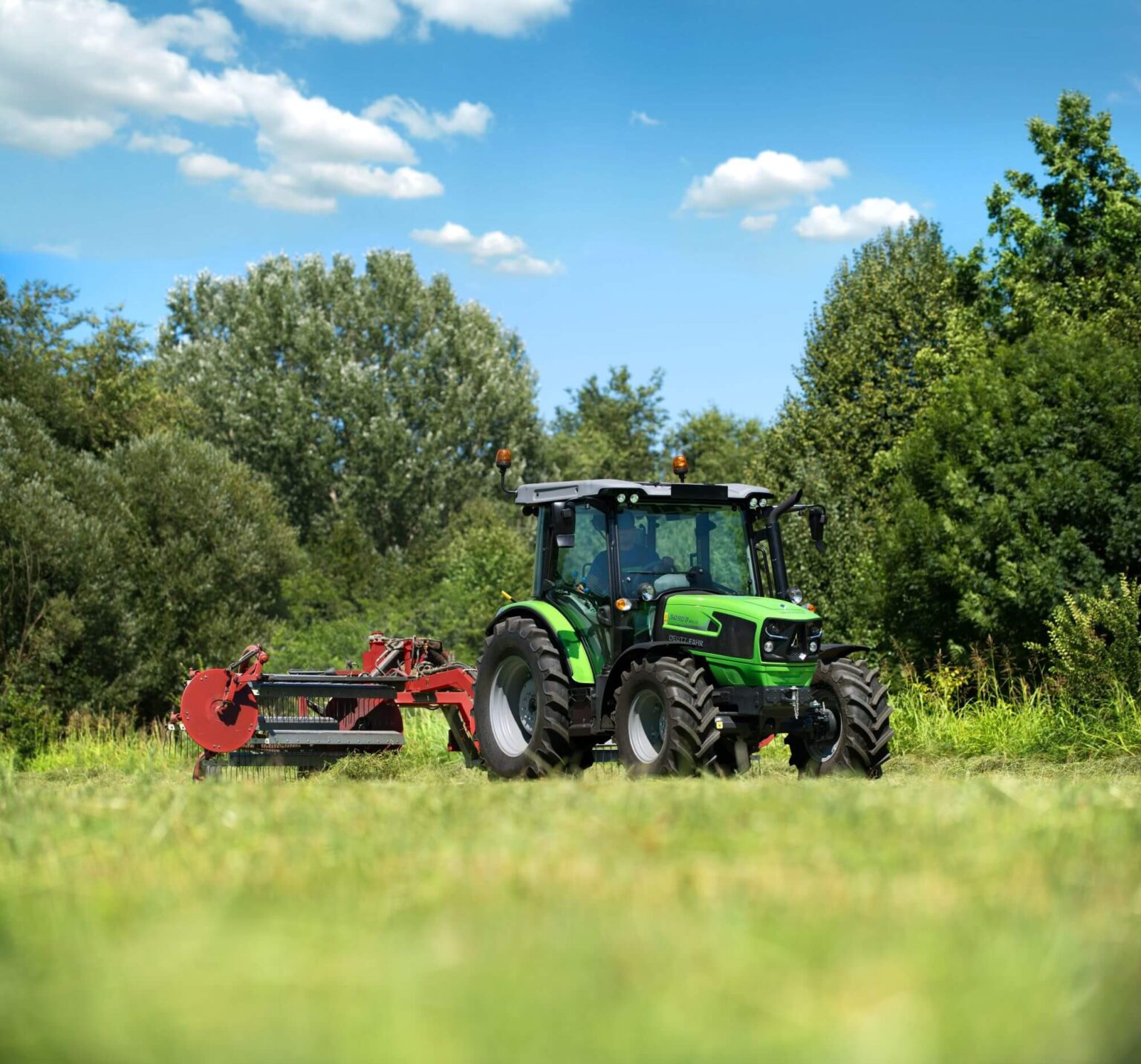 Deutz Fahr traktorer – Komfort, kraft og presisjon
